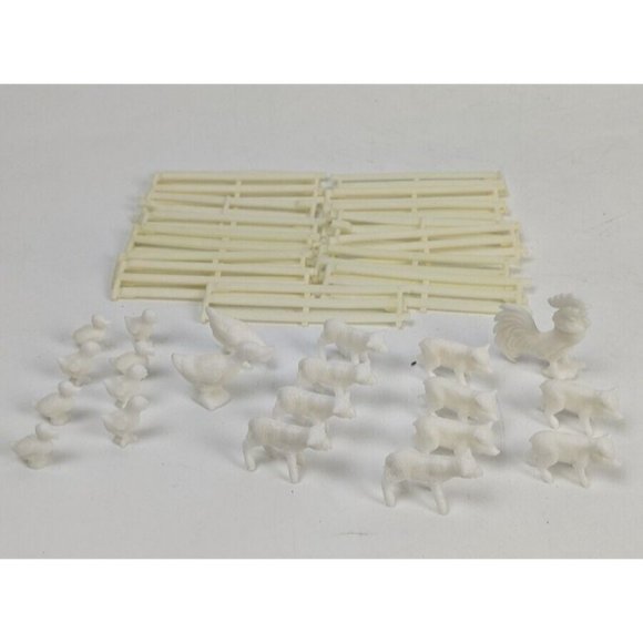 Toys | Vintage White Farm Animals Fence Pigs Ducks Roosters China 23 ...